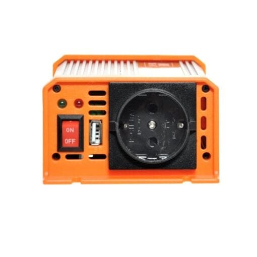Invertteri autoon 12V 300W – maceakauppa.fi