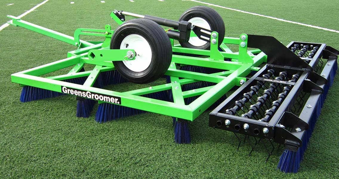920 SDE Synthetic Turf Groomer by GreensGroomer Worldwide