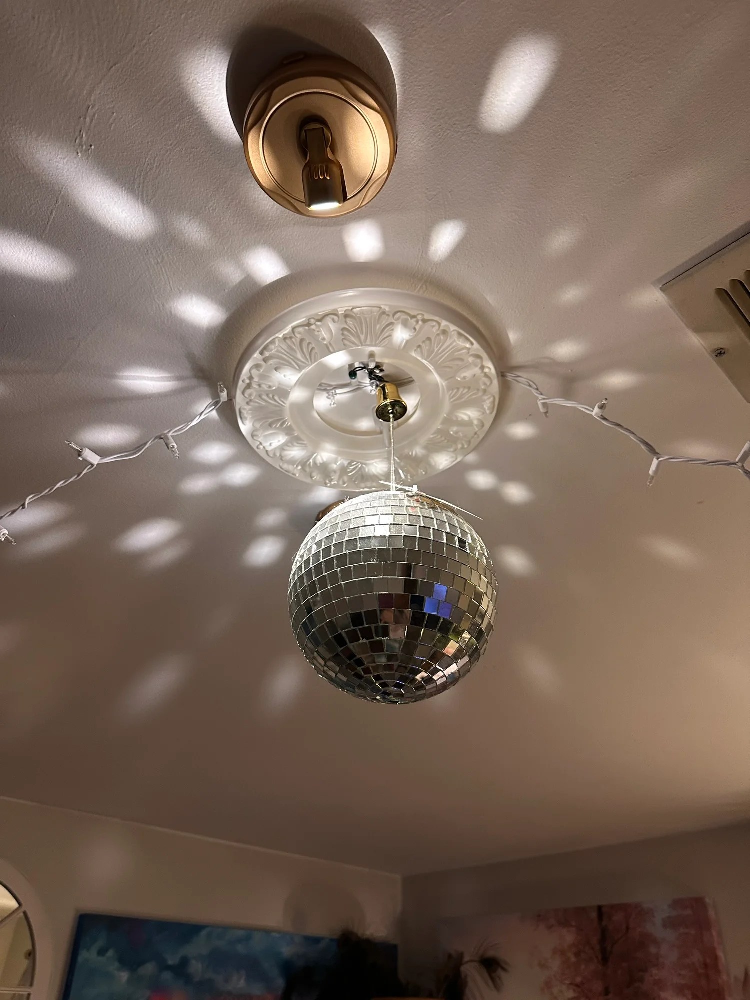 How to Create a Disco-Themed Christmas Room: Sparkle and Shine This ...
