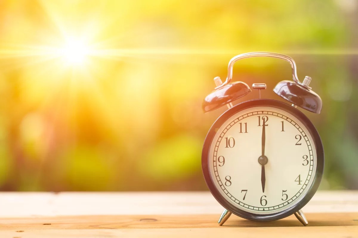 Command the Morning: Prayer Points and Affirmations to Transform Your Day