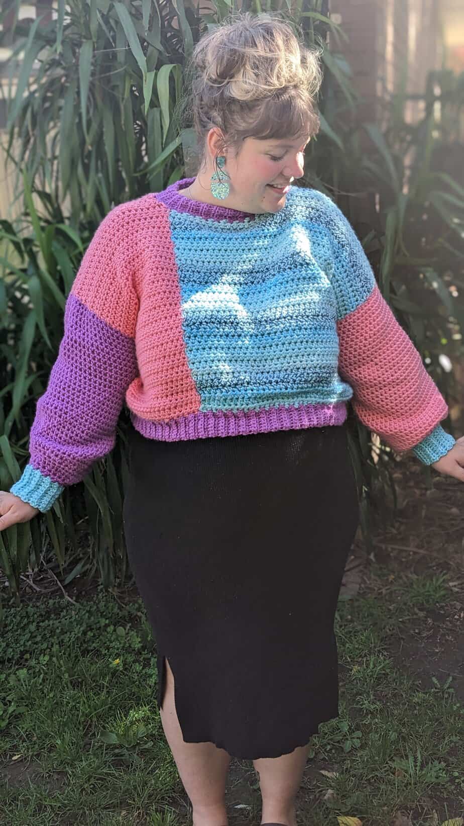 Color Block Sweater Crochet Pattern + Video Tutorial