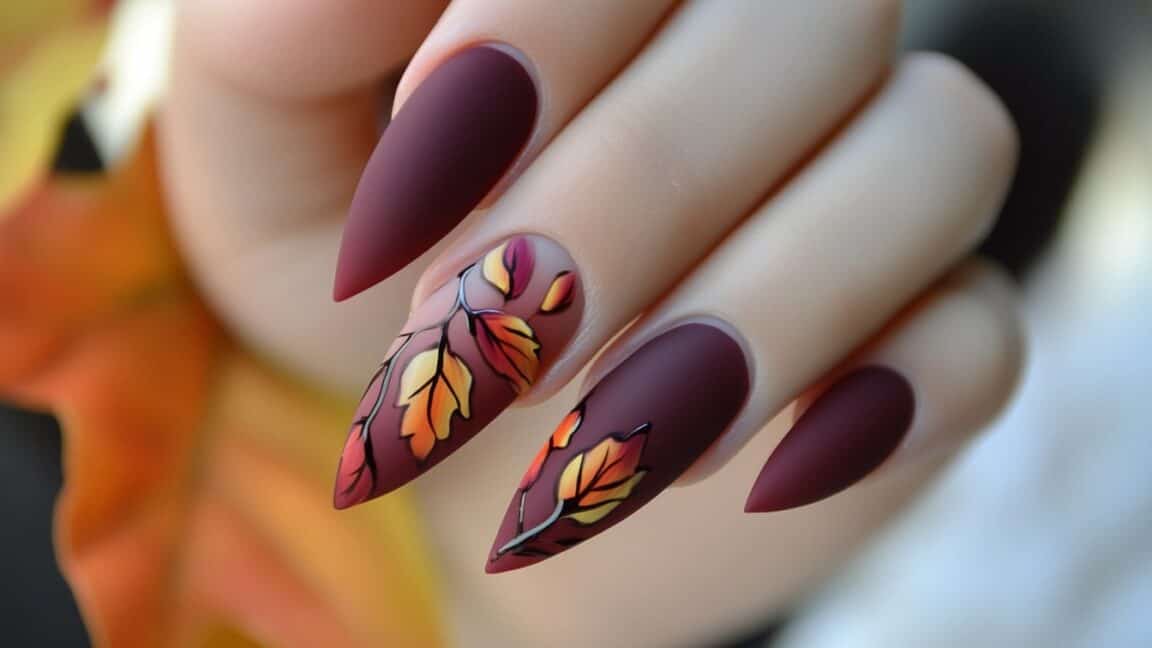 Overlay Nails vs Acrylic: What's the Difference? - Luxe Luminous