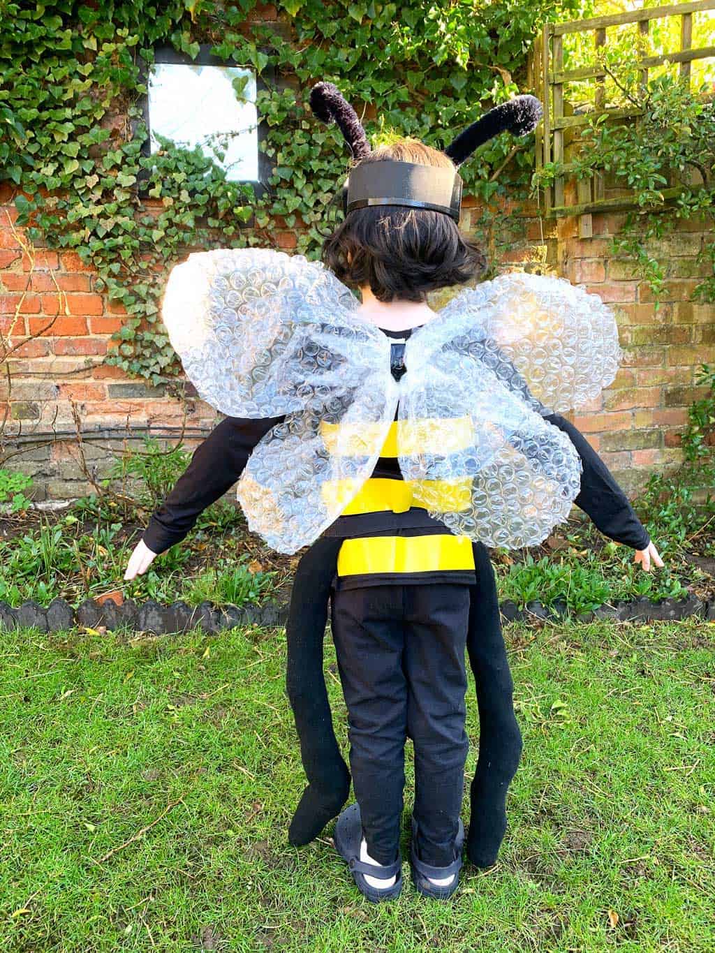 Easy DIY Bee Wings Tutorial - The Listed Home