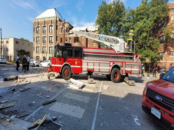 At least 8 people injured in Chicago residential building blast
