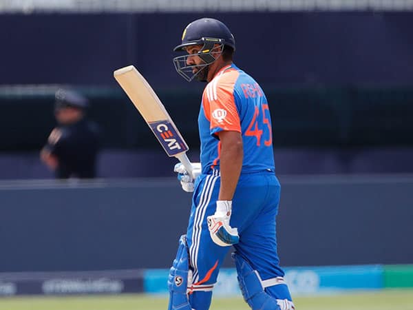India skipper Rohit Sharma completes 1000 runs in T20 World Cup India skipper Rohit Sharma completes 1000 runs in T20 World Cup