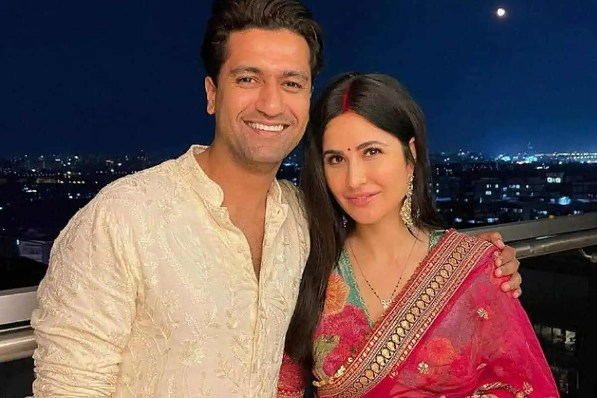 Katrina Kaif and Vicky Kaushal introduce baby Vihaan to paparazzi for ...