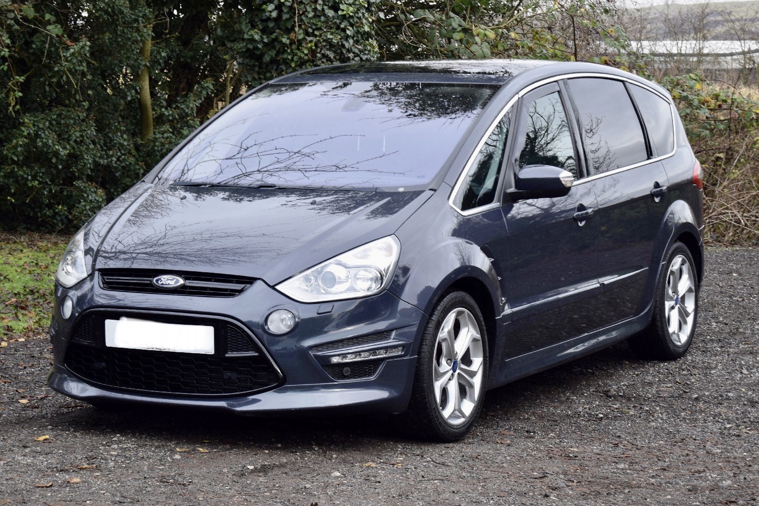 Ford S-Max 2.0 TDCi Titanium 7 Seater (2011) - Bridgend Leisure Vehicles