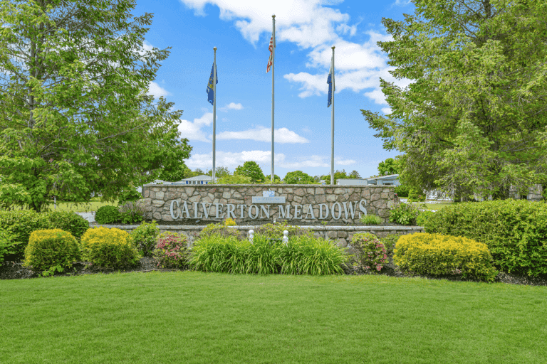 638 Fresh Pond Ave. #338 | Hometown America