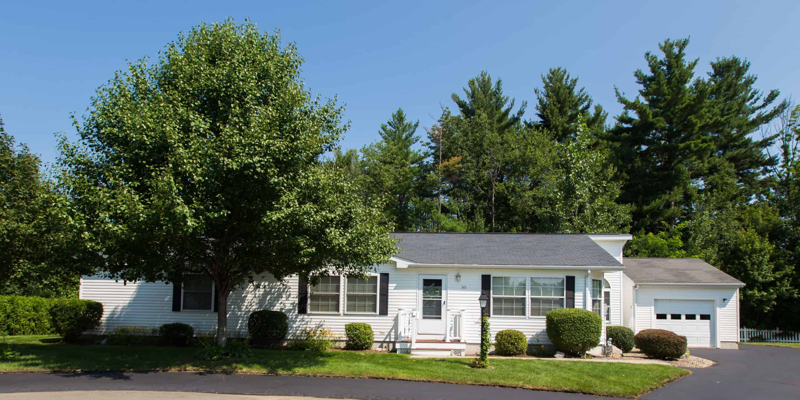Ledgewood | 55+ Manufactured Home Community in Manchester, NH