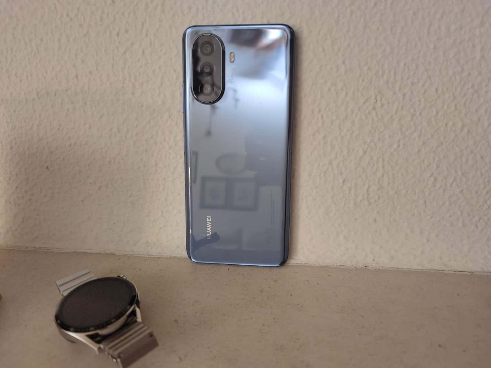 (Mini-Review) Huawei Nova Y70: Porreiro para o preço! - Leak