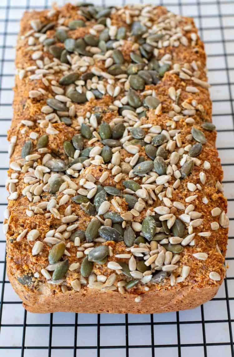 High-Protein Cottage Cheese Oat Bread (Gluten-Free)