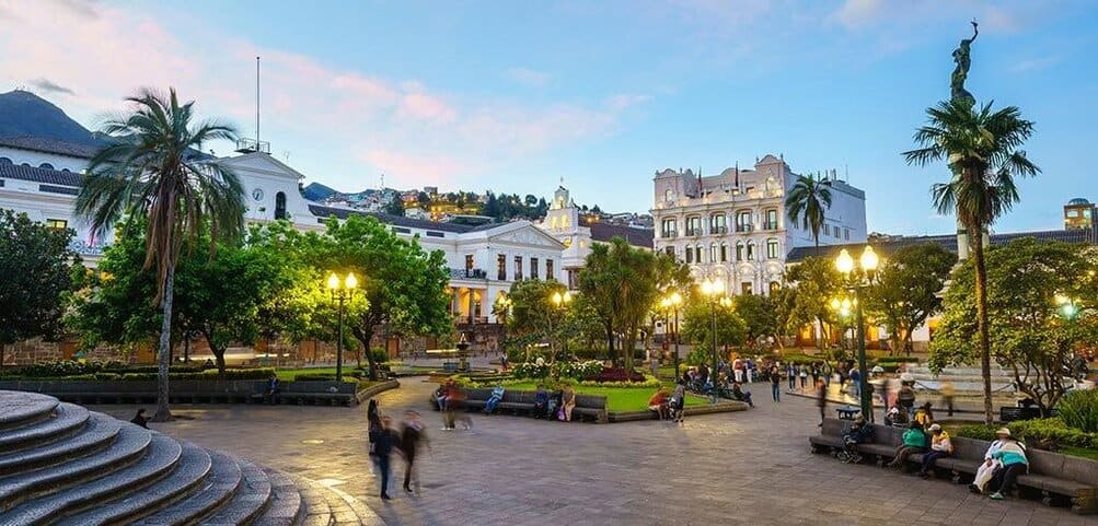 Capital De Ecuador Quito: The Capital Of Ecuador: Amazon.co.uk: DVD