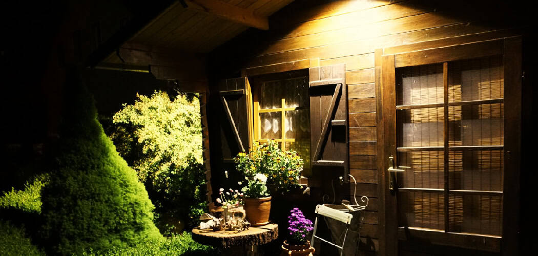 14 Outdoor Shed Lighting Ideas | Best lighting for a shed (2025)