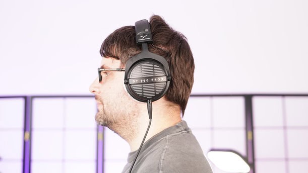 beyerdynamic DT 990 PRO X Test: Besser als das Original? ⋆ delamar.de