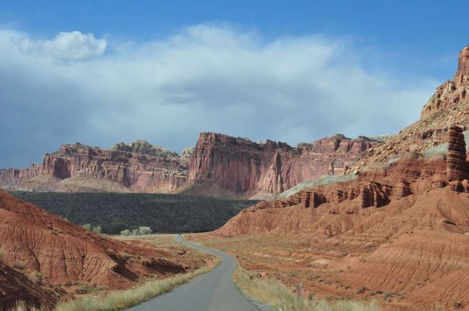 Las Vegas to Monument Valley: 14 of the Best Stops for an Epic Road Trip