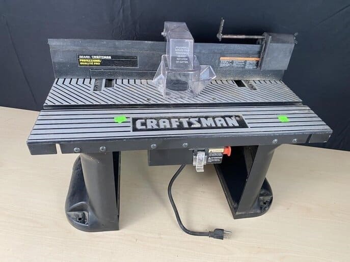 Craftsman Router Table - AuctionsOntario.ca