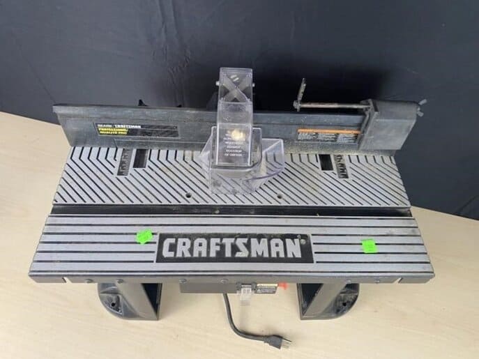 Craftsman Router Table - AuctionsOntario.ca