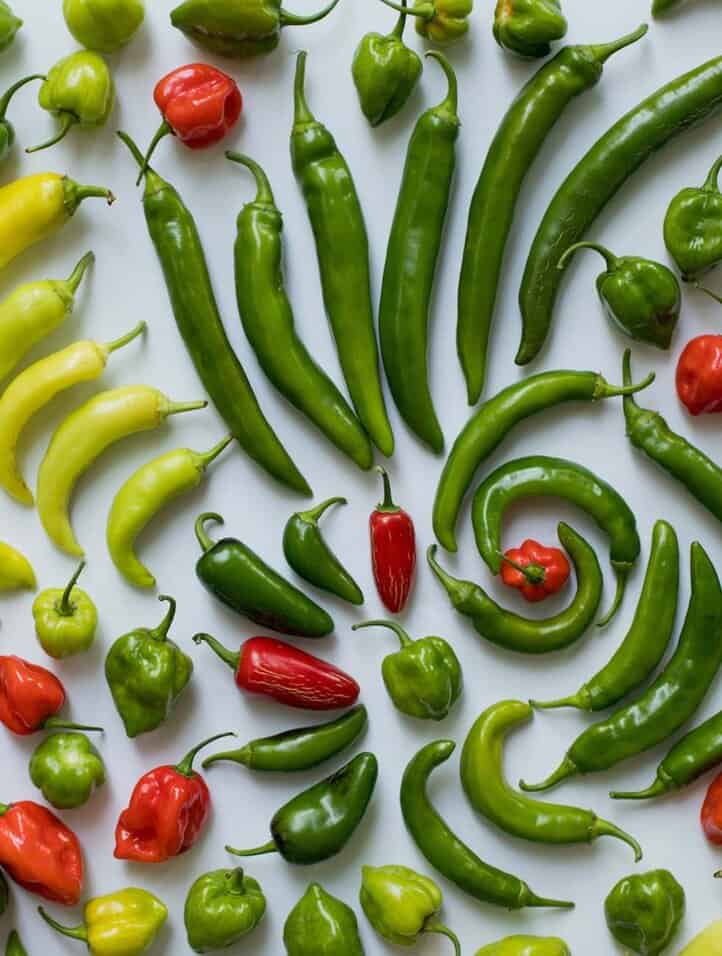 green hot pepper types