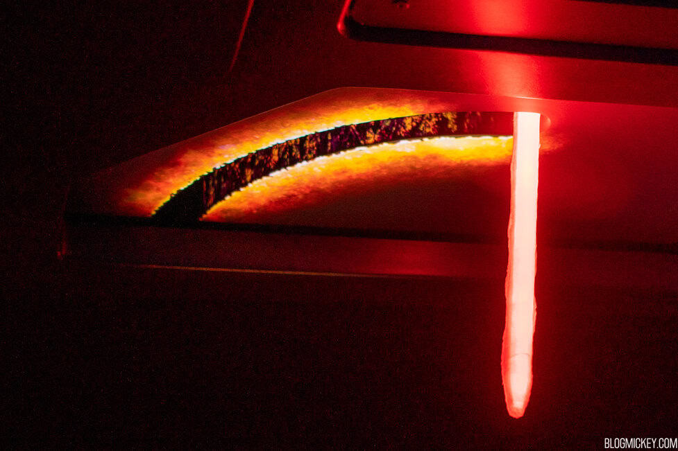 red lightsaber effect