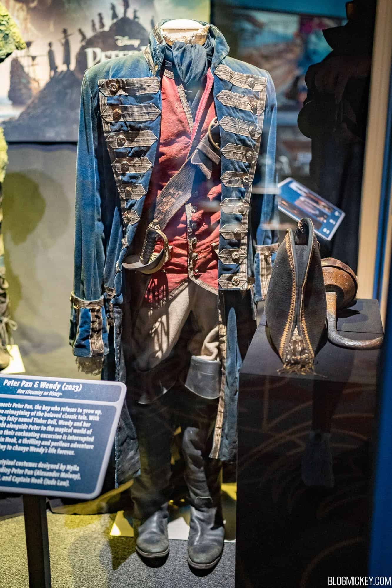 Peter Pan And Wendy Costumes