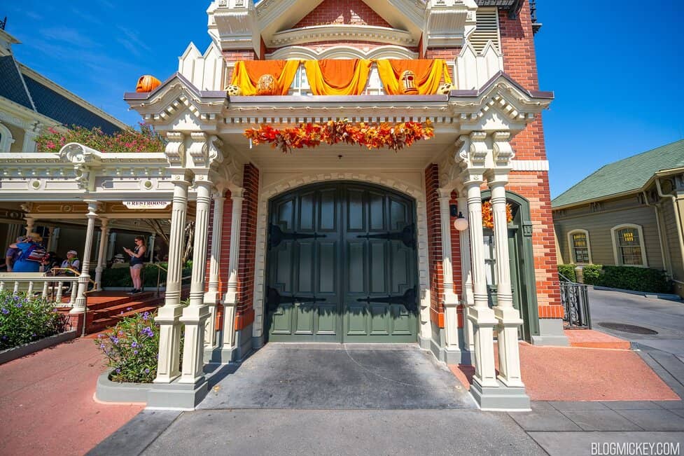 Disneyland Main Street Usa Firehouse