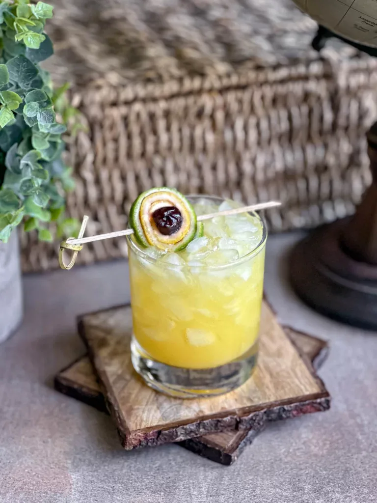Saturn Cocktail Recipe: A Tasty Tiki Drink with Gin