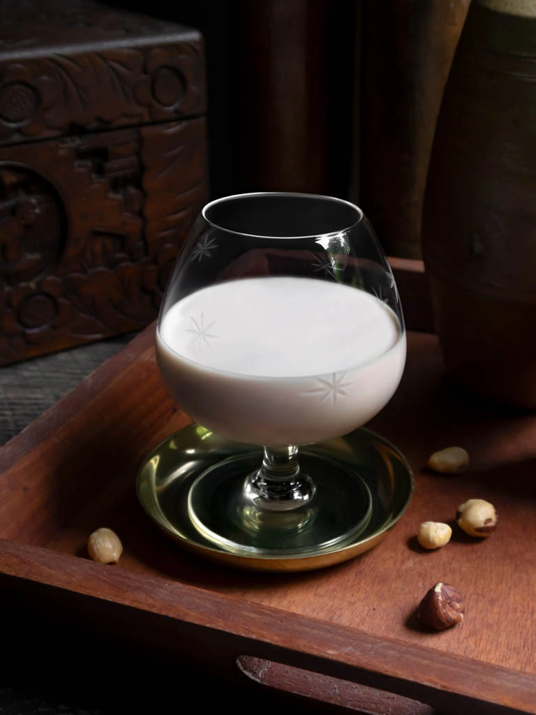 Sweet and Creamy Nuts and Berries Drink Recipe