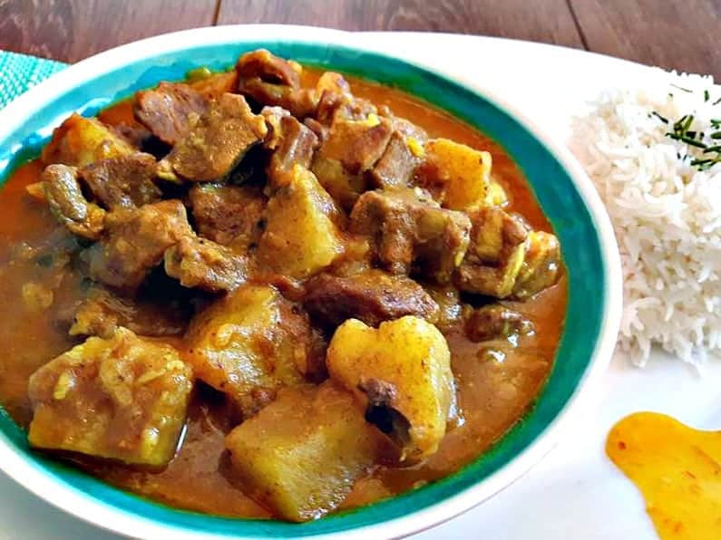 Traditional Jamaican Curry Goat Recipe | Besto Blog