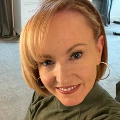 Lindsay Gates's Instagram, Twitter & Facebook on IDCrawl