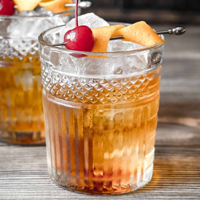 Virgin Old Fashioned Mocktail Recipe » Recipefairy.com