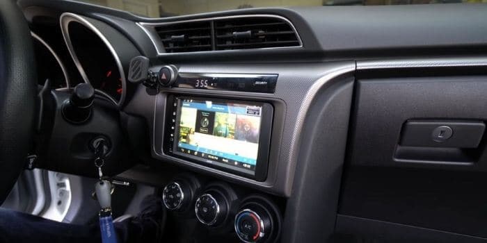 Android Head Unit Reverse Camera Not Working [Easy Fix] | ANR