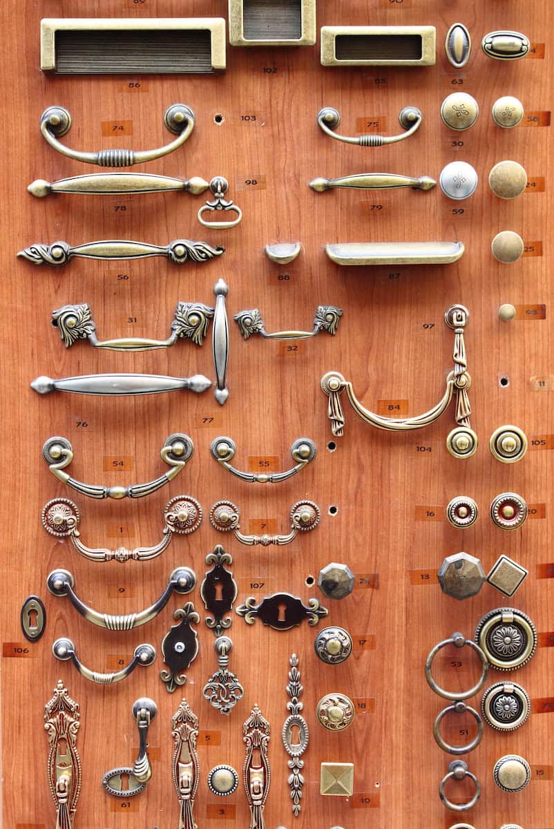 knobs and pulls hardware