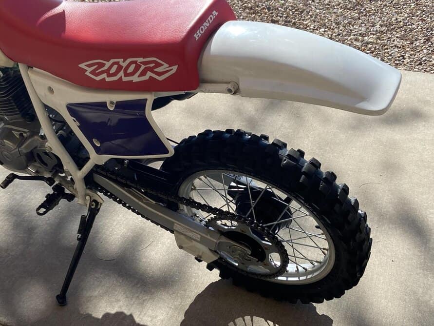 1996 Honda Xr 200 Four Stroke Dirt Bike | EJ'S Auction & Appraisal