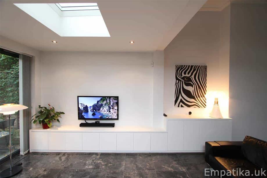 Low level media unit - Empatika