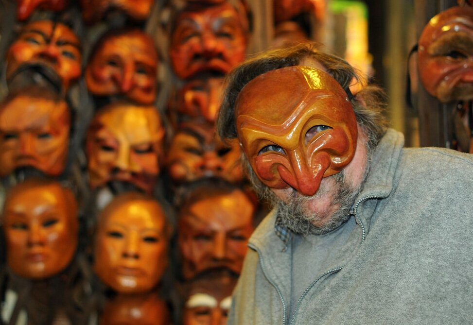How To Make A Zanni Mask