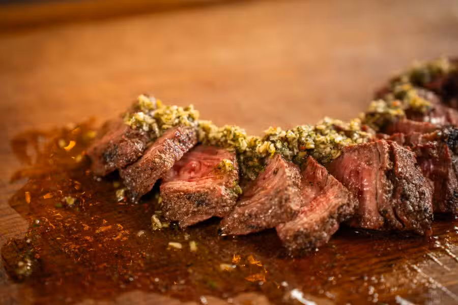 Bavette steak met snelle chimichurri - BBQ Experience Center