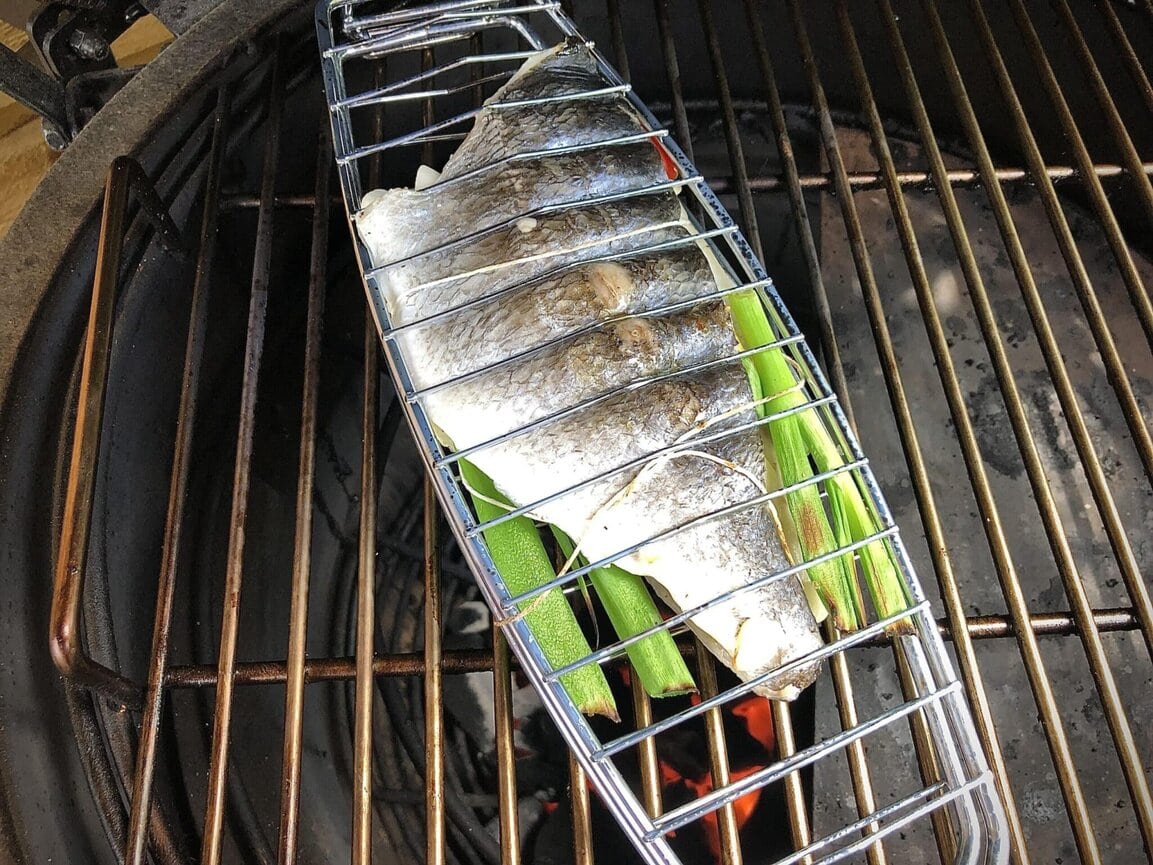 Daurade Au Barbecue Daurade Au Barbecue Et Fenouil A La Crème D'aneth