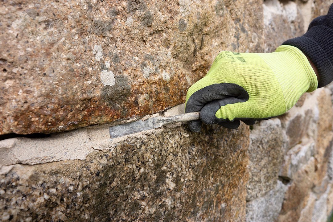 Lime Mortars for Pointing & How To Repoint | Cornish Lime