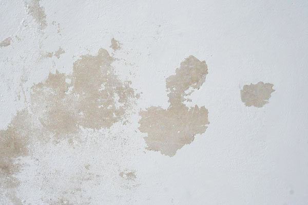 Cleaning Rendered Walls, Stone & Brickwork | Cornish Lime