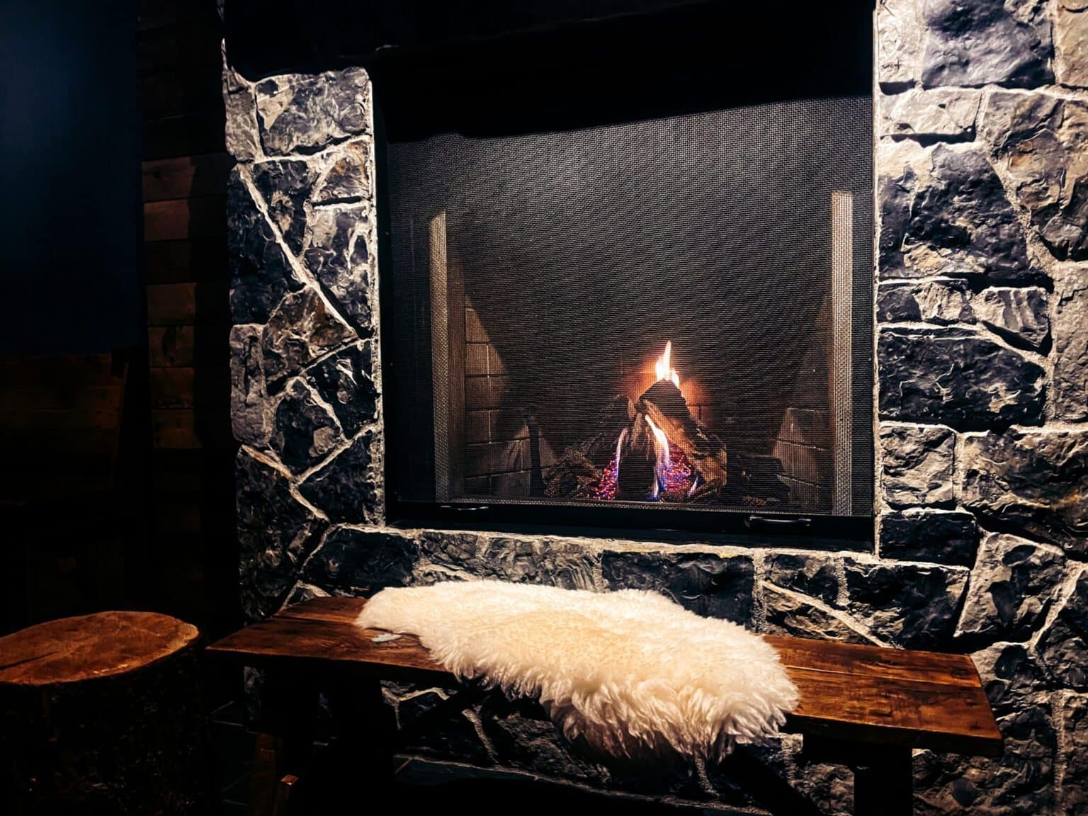 Seattle’s Best Fireside Bars - Seattle magazine