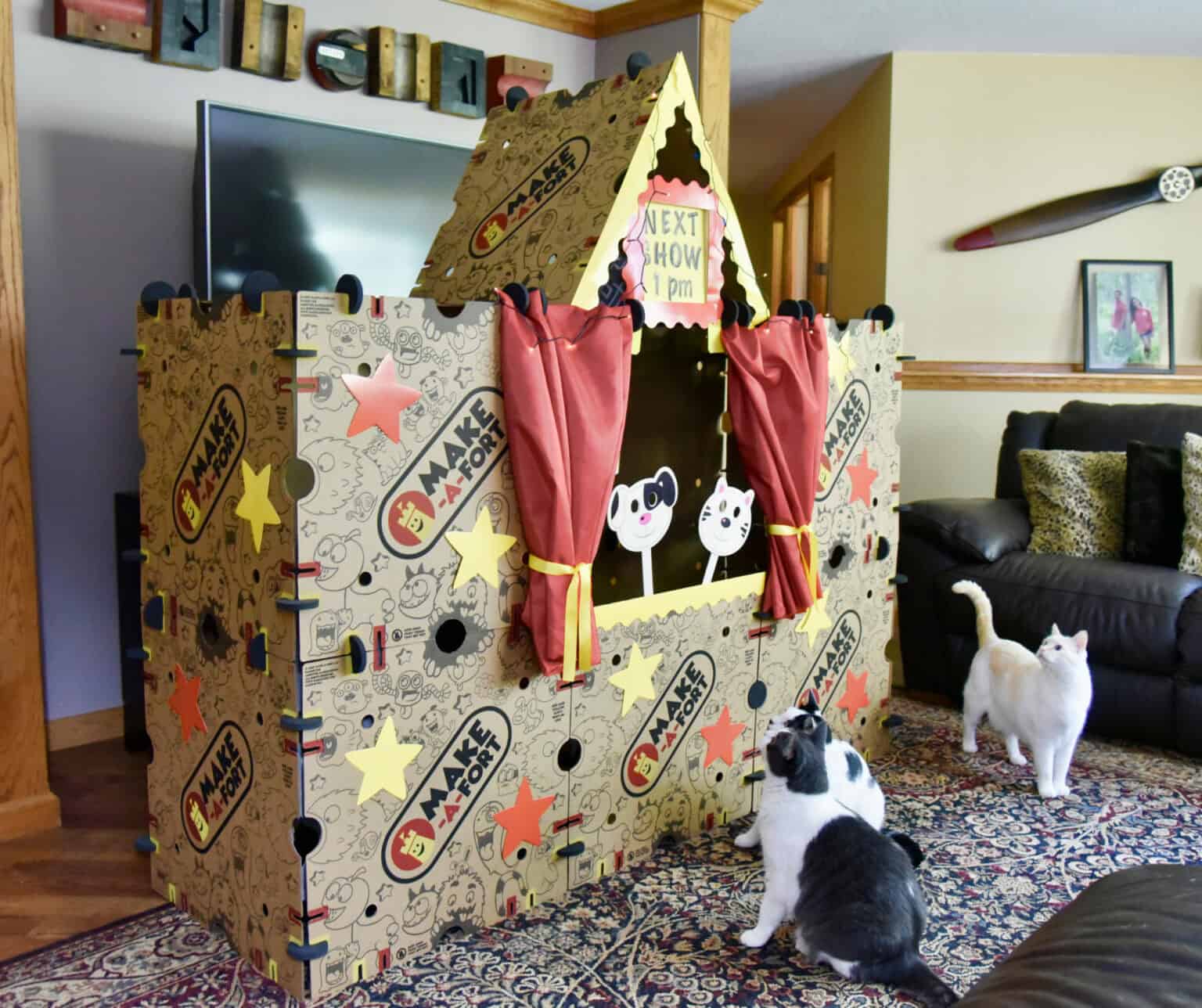 Make a Puppet Theater | Make-A-Fort