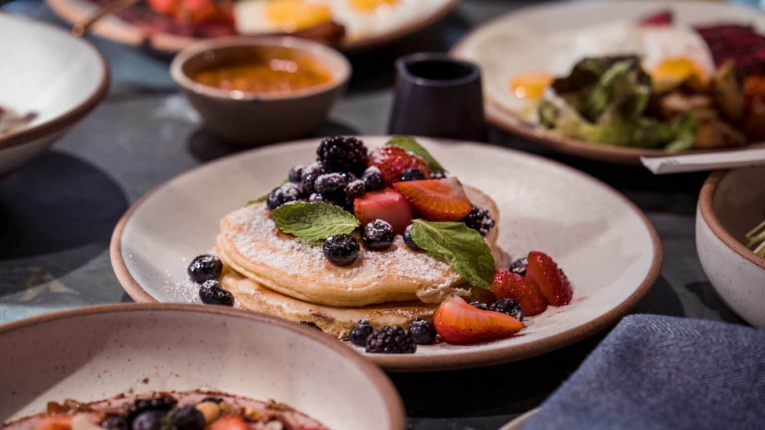 Restaurant Roundup: Game-Day Brunch and Last Calls - Seattle magazine